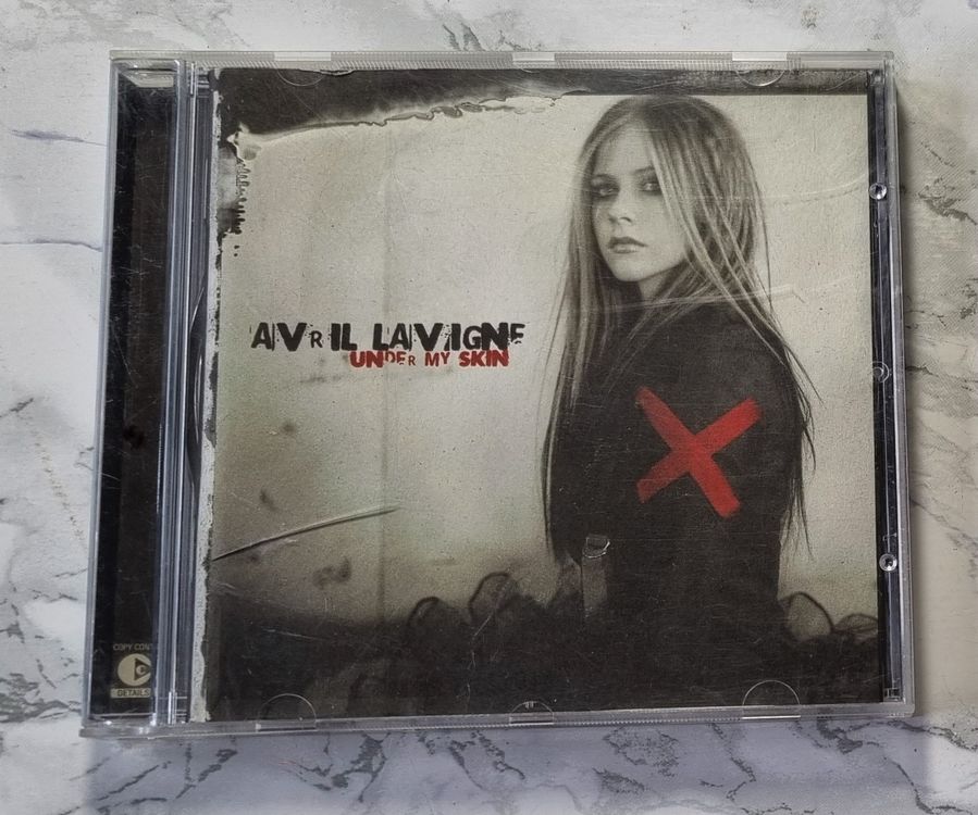 cd AVRIL LAVIGNE - Under my Skin - 2004 (Gebraucht) in Fribourg für CHF ...
