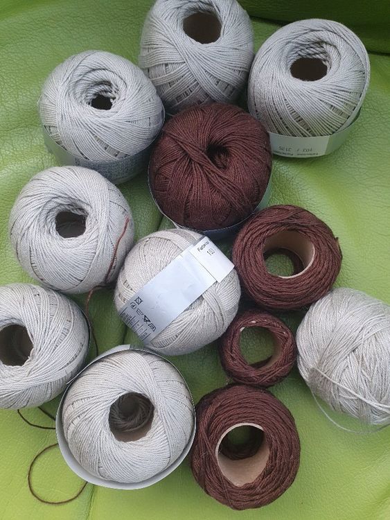 Garn / Wolle 11 Knäuel | Kaufen auf Ricardo