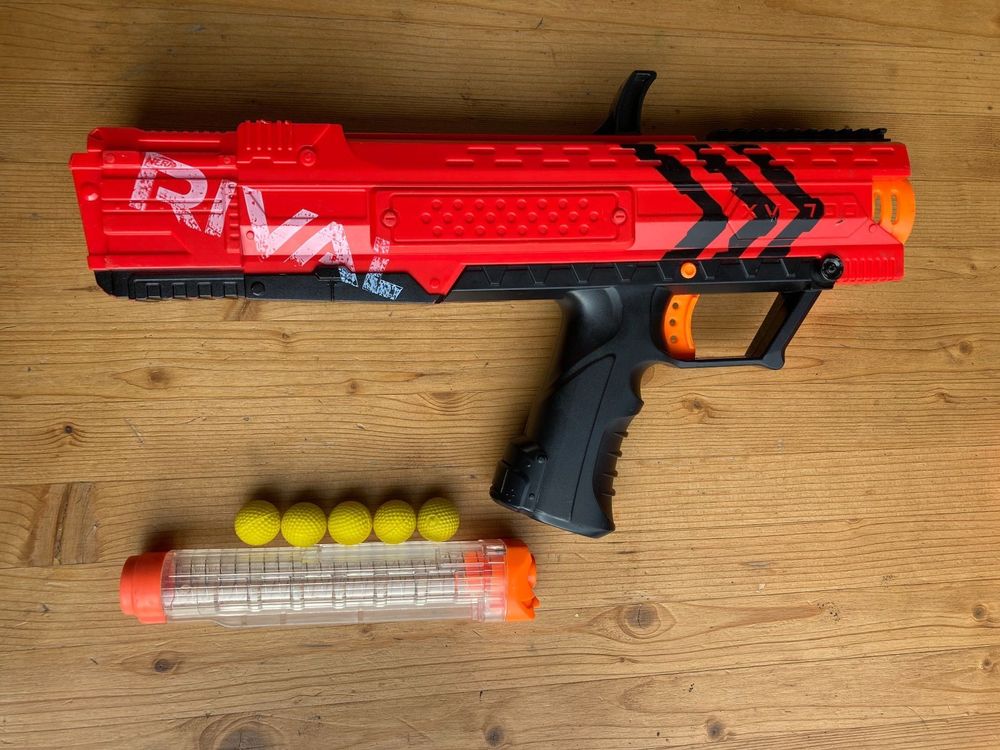 Nerf Rival XV-700 (Gebraucht) in Thun für CHF 32 – mit Lieferung auf Ricardo kaufen