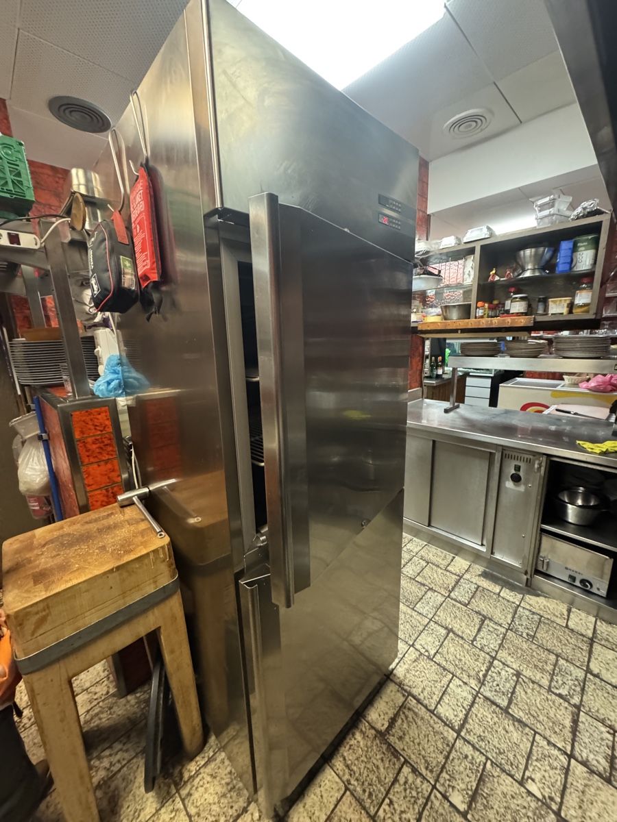 Restaurant Profi Kühlschrank Master Combi 700 Profi NP 5939€ (Defekt ...