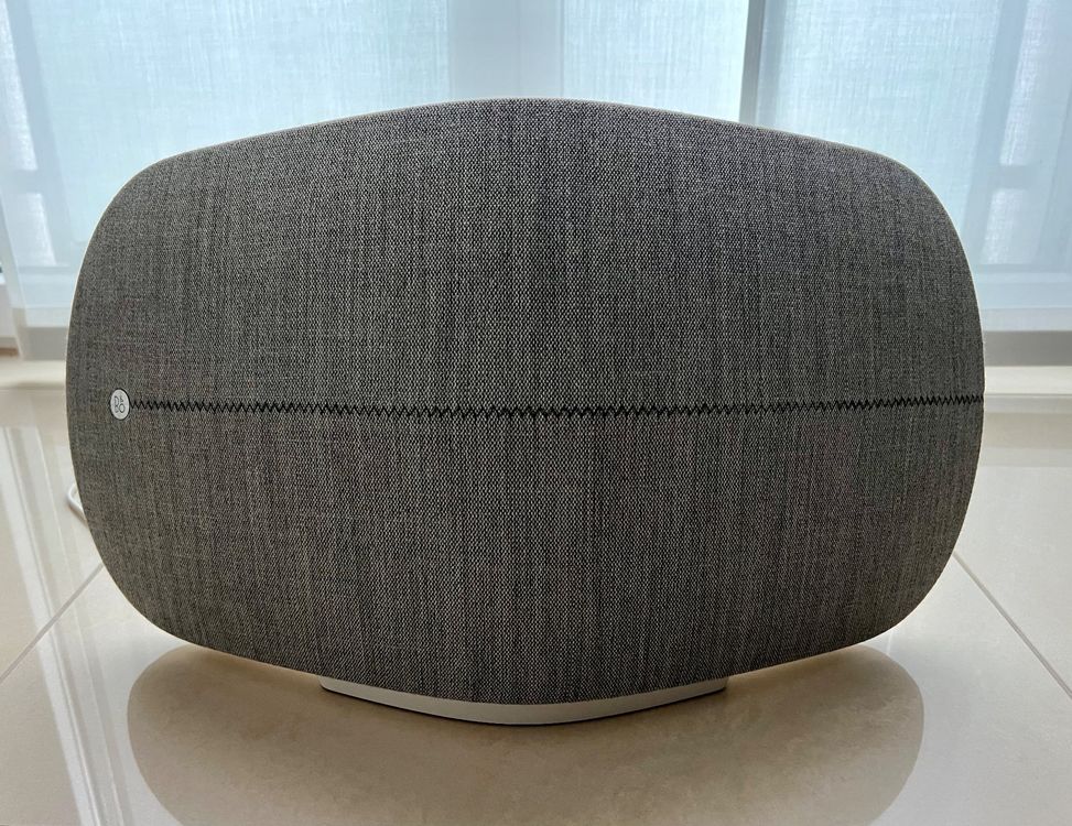 BeoPlay A6, White mit Cover Light Grey | Kaufen auf Ricardo