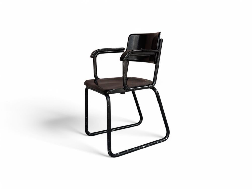 Bauhaus Armlehnstuhl (Gebraucht) in Schinznach-Dorf für CHF 170 – nur Abholung auf Ricardo kaufen