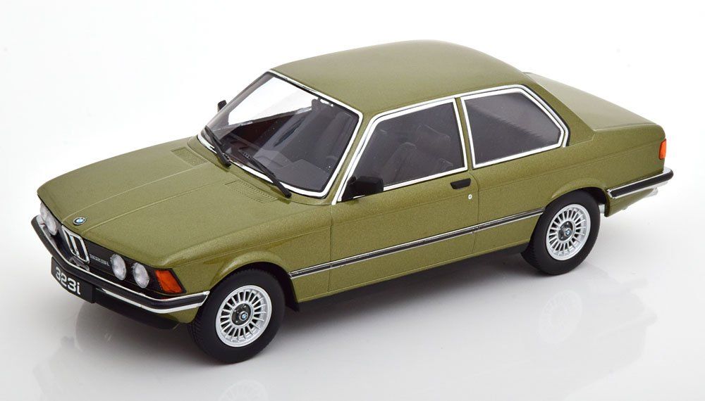 BMW 323i E21 1978 grünmetallic KK-Scale 1/18 NEUHEIT | Kaufen auf Ricardo
