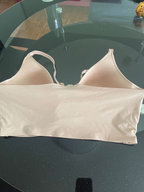 BH L-Gr.Triumph Body Make-Up Soft Touch P01 EX beige (Gebraucht) in ...