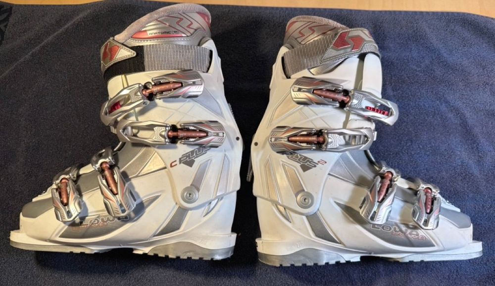 Skischuhe Lowa. Schiischuhe | Kaufen auf Ricardo