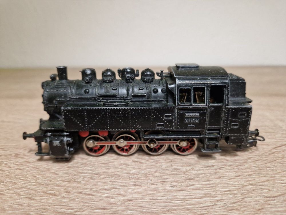 Märklin 3031 Dampflok BR 81 H0 (Gebraucht) in St-Aubin-Sauges für CHF ...