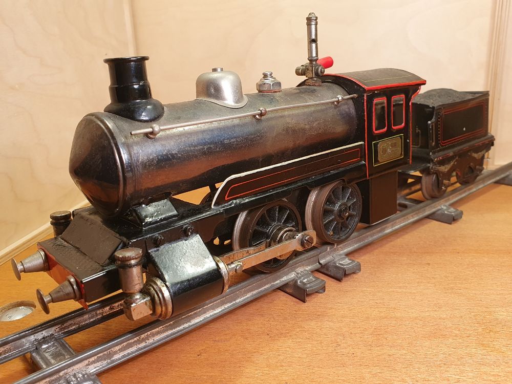 Antike schöne Märklin Echt-Dampflok in Spur 0 (Gebraucht) in Riehen für ...