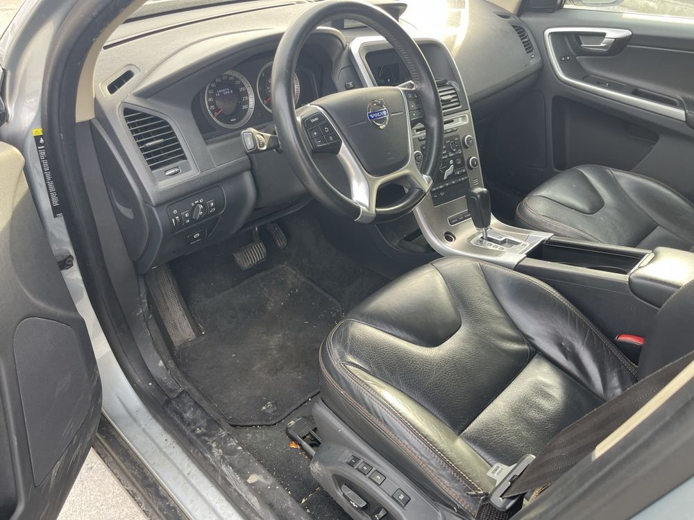 Volvo xc 60 D5 AWD B04 MFK 03.04.2023 (Gebraucht) in Basel für CHF 4750 ...