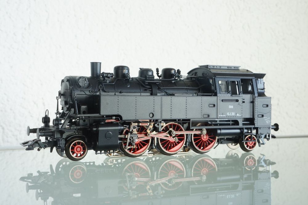 Märklin 39641, ÖBB 64.311, mfx, Sound, Rauchsatz (Gebraucht) in Biel ...