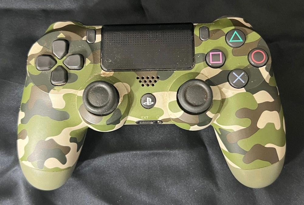 Playstation 4 Controller Camouflage (Gebraucht) in Opfikon für CHF 20 ...