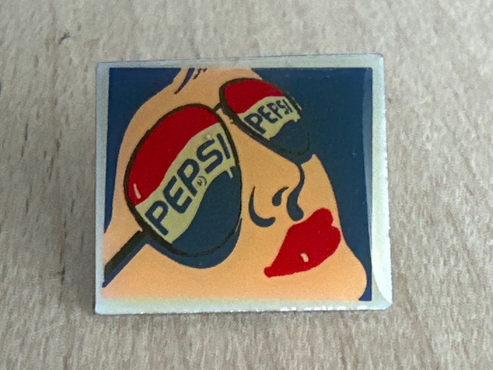 Pin Pepsi (Gebraucht) in Glattbrugg für CHF 1 – mit Lieferung auf Ricardo kaufen