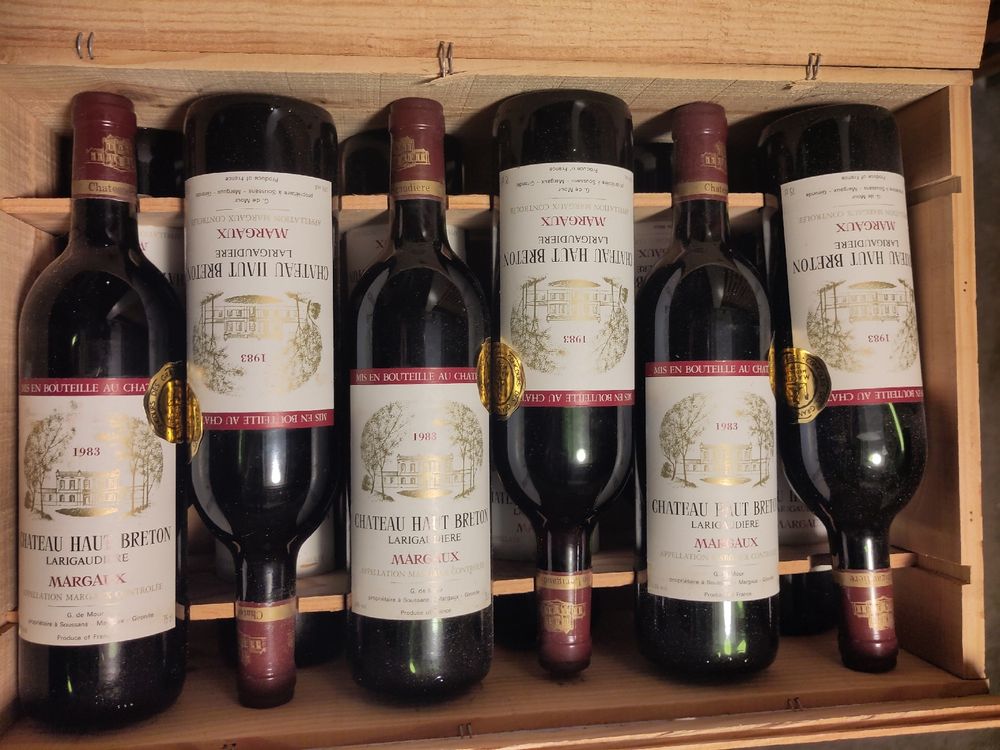 12 Fl. Château Haut Breton Larigaudière, Margaux, 1983 (Neu (gemäss ...