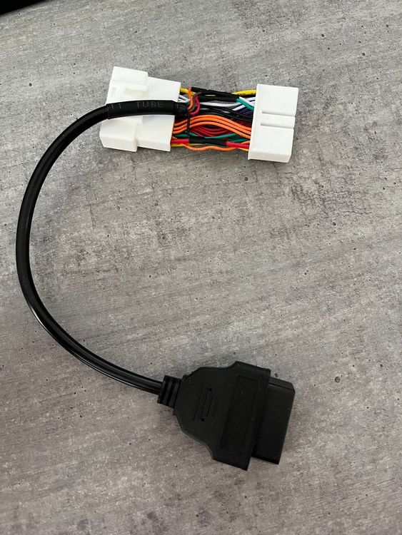 OBD2 - Adapter für Tesla Model 3 / Y | Kaufen auf Ricardo