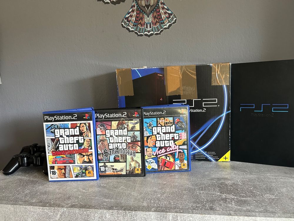 Playstation 2 - GTA Set - 2 Controller & Console OVP (Gebraucht) in ...