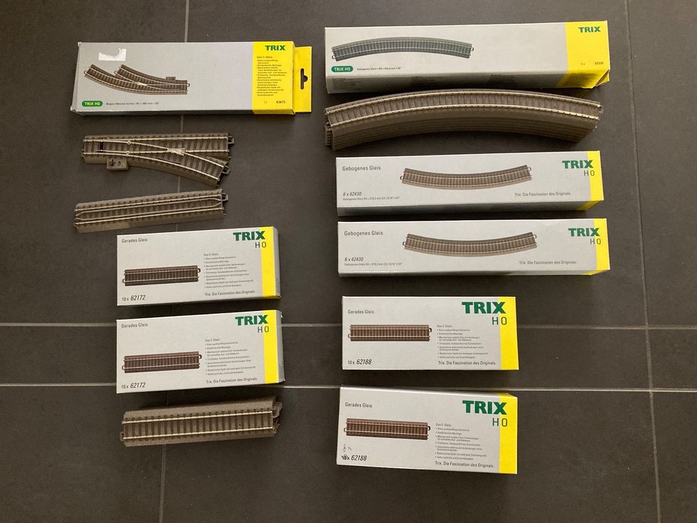Lot de rails Trix HO continu (D'occasion) à Belfaux pour CHF 140 – avec ...