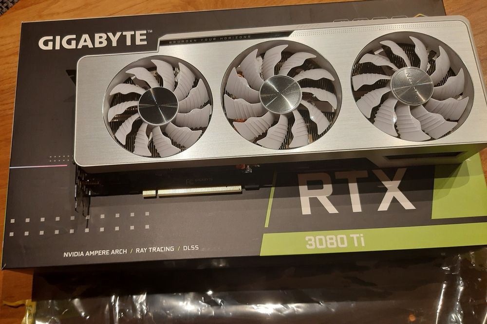 Gigabyte GeForce RTX 3080 Ti VISION OC 12G (Gebraucht) in Uetikon am ...
