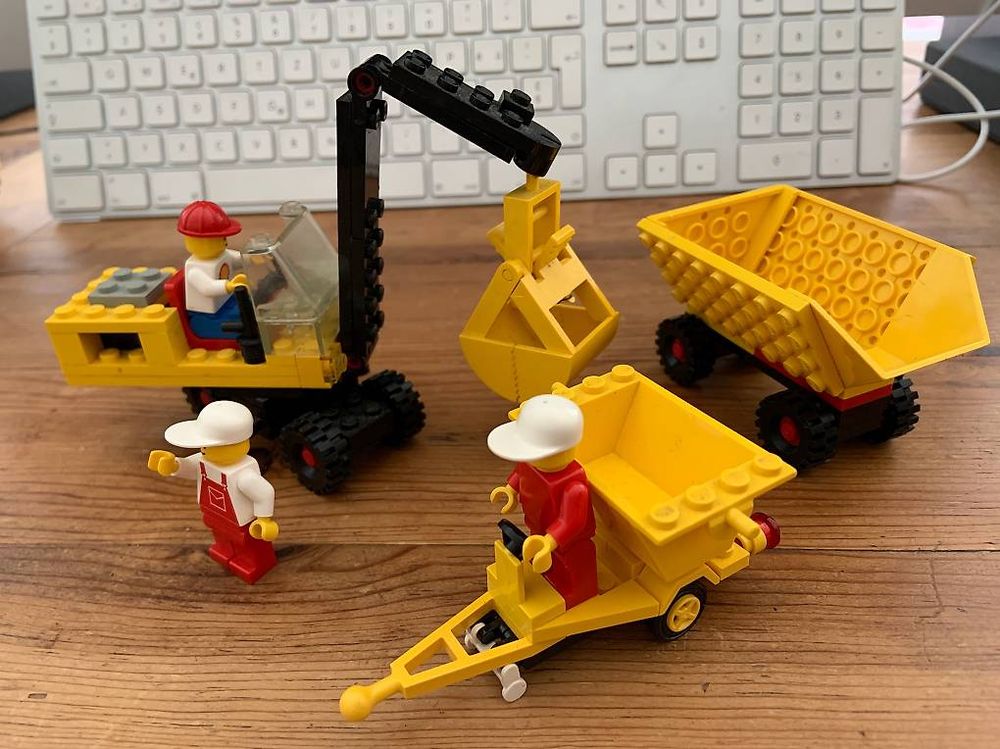 LEGO Kleinfahrzeuge Bagger und Mulden 80er Jahre (Gebraucht) in ...