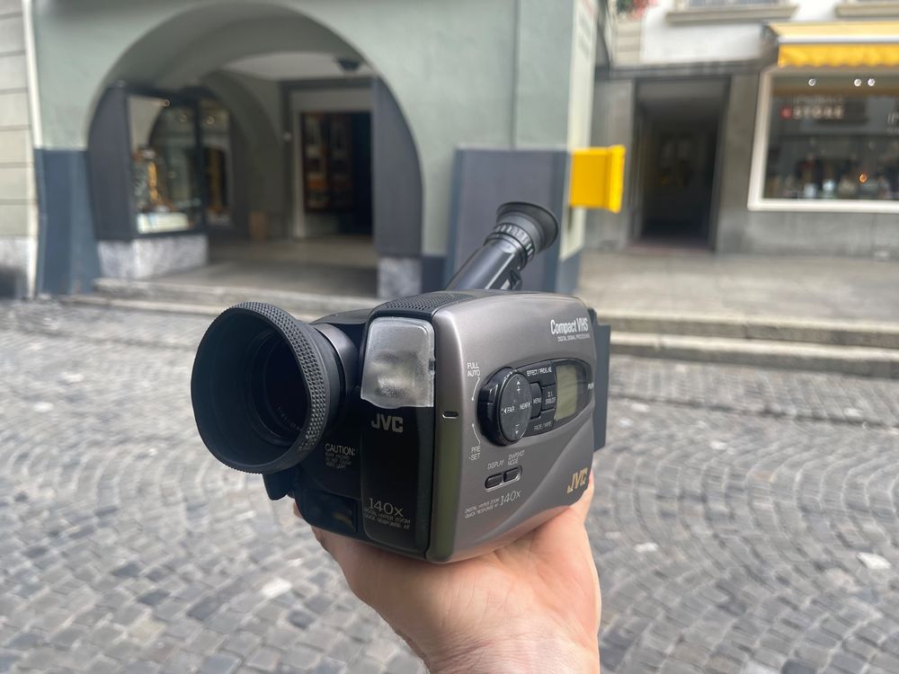 JVC Handycam VHS C inkl ACC Lief. Moglich | Kaufen auf Ricardo