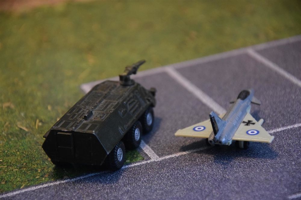 Siku Militär Set mit Panzer und Jet (Gebraucht) in Strengelbach für CHF ...