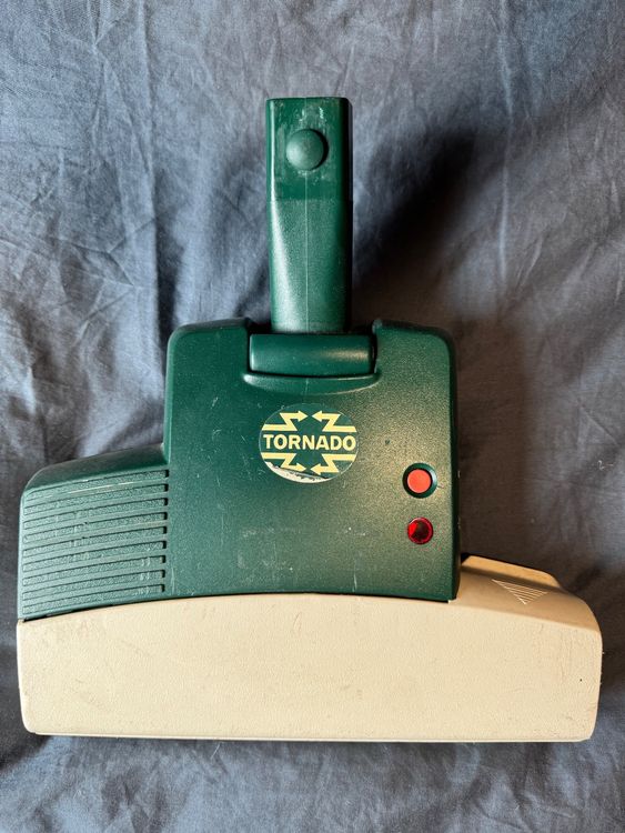 VORWERK TORNADO ELEKTROBÜRSTE ET 340-1 FUNKTIONIERT (Gebraucht) in ...