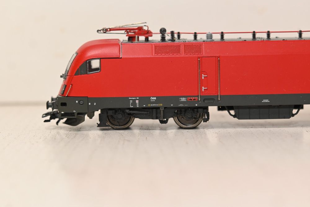 ÖBB Lok Märklin HO/AC mit OVP läuft nur Analog (Gebraucht) in Laupen ZH ...