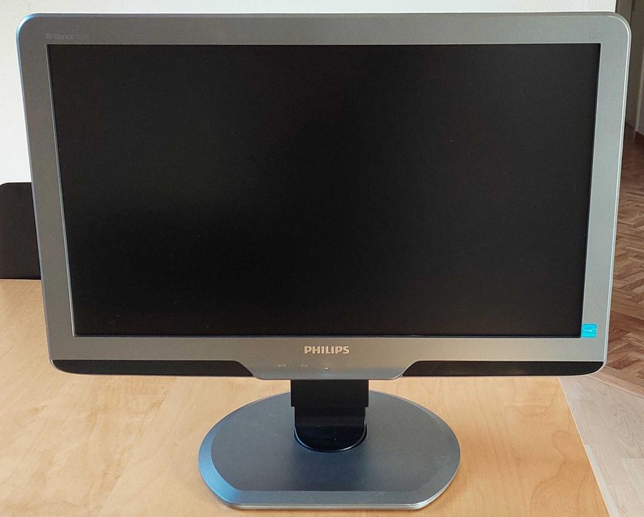 Philips 20-Zoll LCD Bildschirm / Monitor mit Lautsprechern | Kaufen auf Ricardo