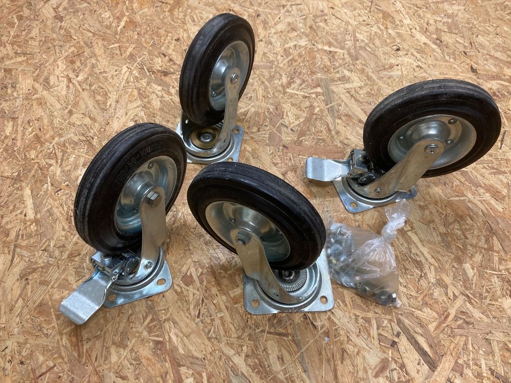 4 grosse räder/rollen (Gebraucht) in Bremgarten AG für CHF 40 – nur ...