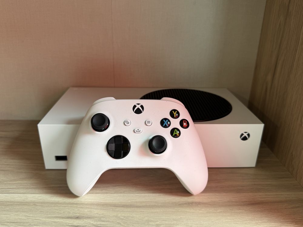 Xbox Series S - Near Mint Condition - Box & Receipt Incl. (Neu (gemäss ...
