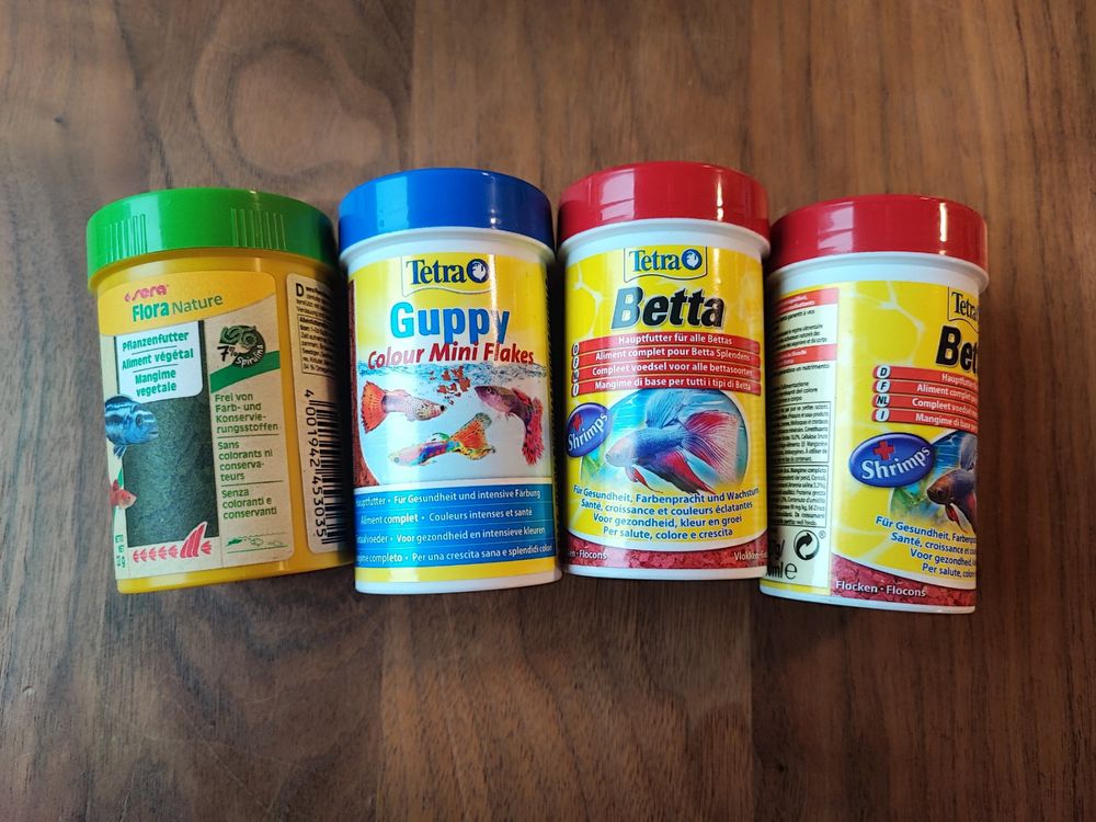 Fischfutter Aquarium Fische Tetra Guppy Kampffisch (Neu und ...