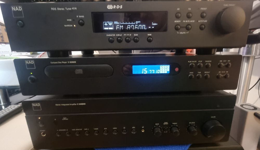NAD CD PLAYER C525 BEE+ NAD AMPLIFIER C355 BEE + TUNER 414 (Gebraucht) in Zürich für CHF 190 ...