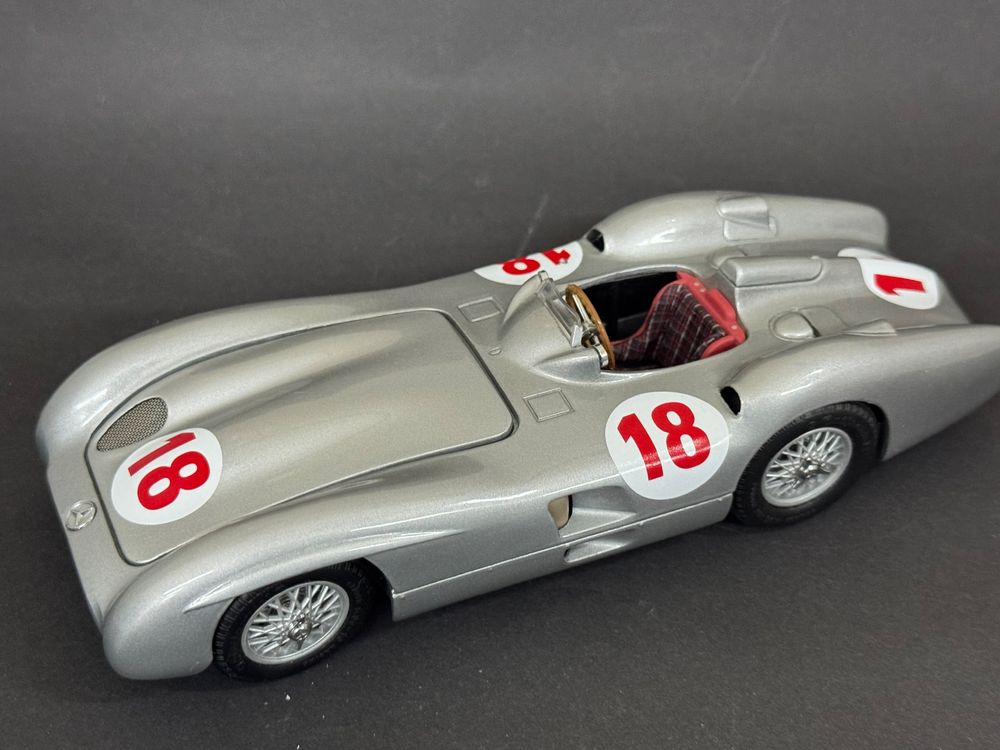 Mercedes Benz W196R Stromlinie J.M.Fangio Franklin Mint 1:24 (Gebraucht ...