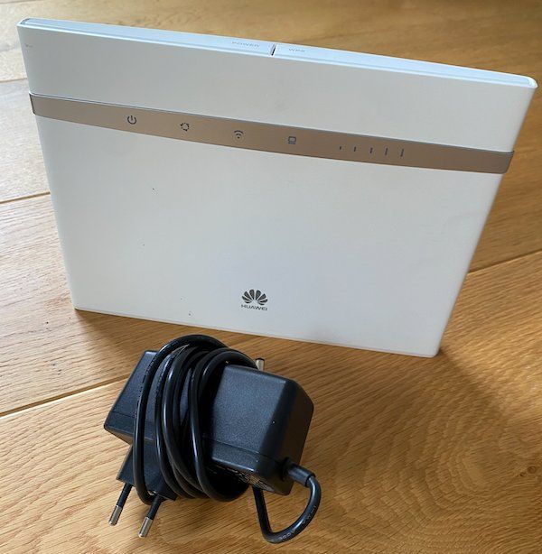 Huawei B525 Router SIM 4G LTE | Kaufen auf Ricardo