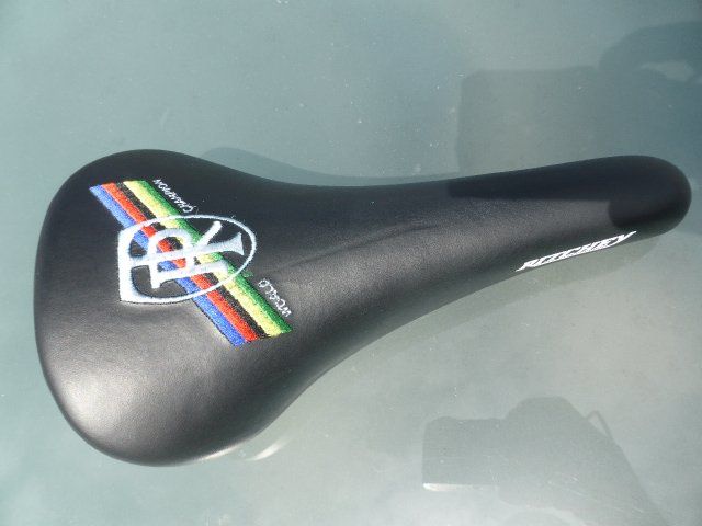 RITCHEY VECTOR "Weltmeisterschaft"- Bestickung NEU!!! Sattel (Neu ...