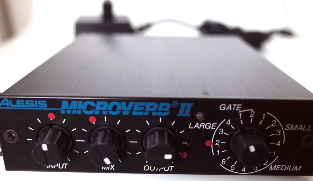 Alesis Microverb 2 - à nettoyer (Défectueux) à Cudrefin pour CHF 10 ...