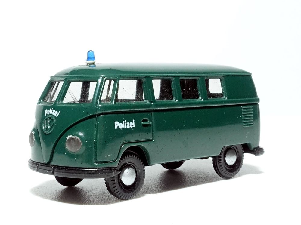 VW T1 Bus Polizei grün Brekina 1:87 H0 (Gebraucht) in Wiebelskirchen ...