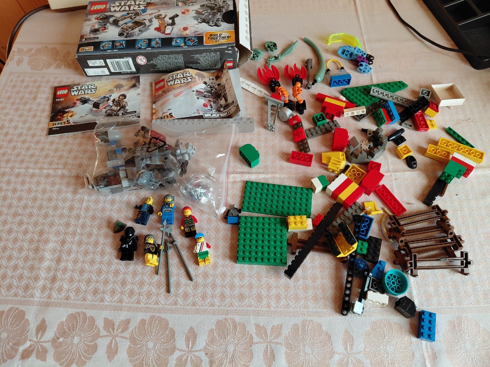 Lego Star Wars Microfighters Serie 5 Unbekannte Figuren etz (Defekt) in ...