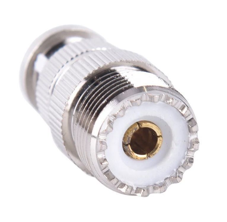 CB-Funk SO-239 Buchse auf BNC-Stecker (Neu und originalverpackt) in St. Gallen für CHF 5 – mit ...