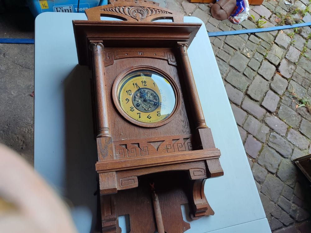 Horloge murale ancienne en bois sculpté – Mécanisme à balanc (Gebraucht ...