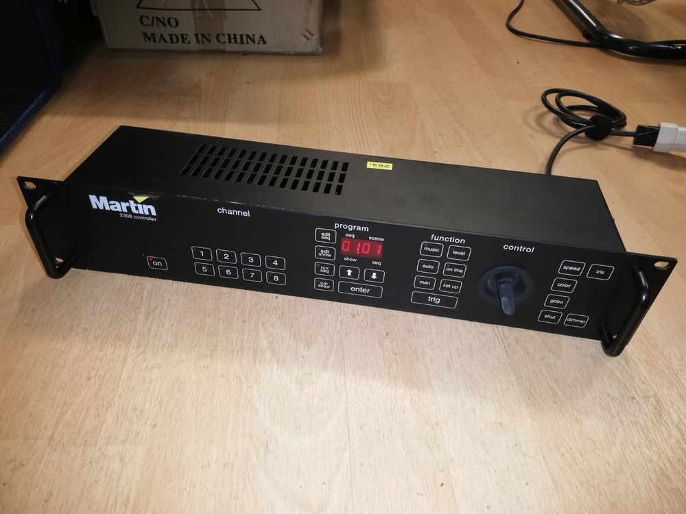 Martin 2308 DMX Controller (Gebraucht) in Zürich für CHF 89 – mit ...