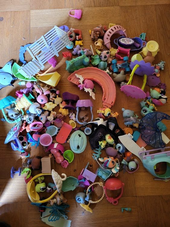 LPS Littlest Pet Shop Konvulut (Gebraucht) in Selkingen für CHF 50 ...