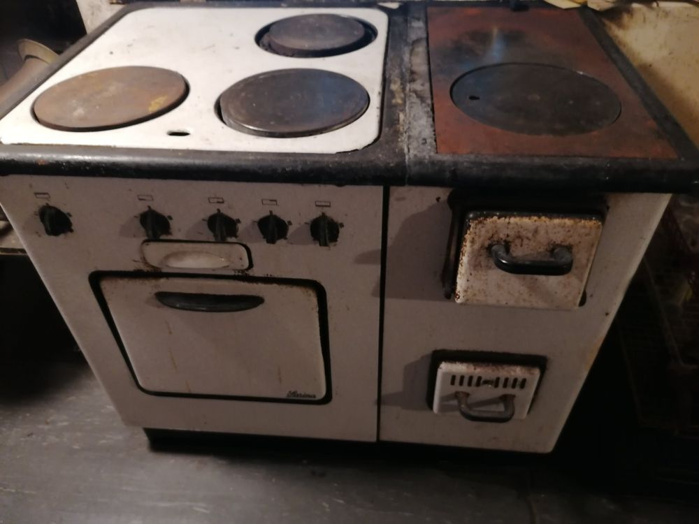 Kochherd sehr alt (Gebraucht) in Alpnachstad für CHF 1 – nur Abholung ...