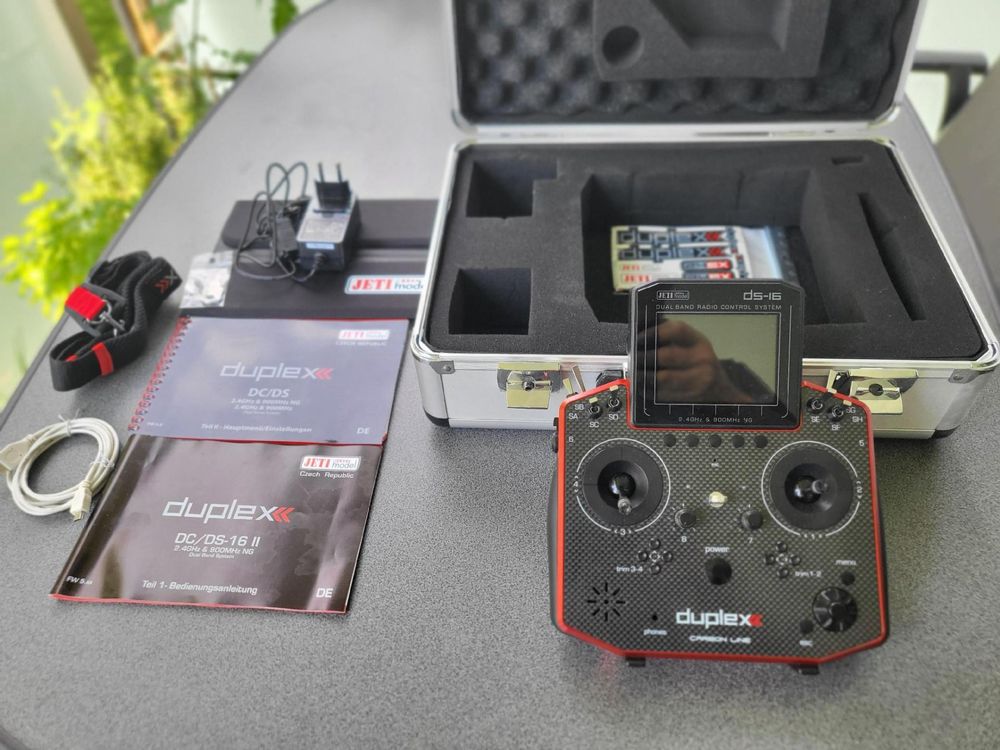 Jeti DS-16 II Carbon Line Rot Multimode mit Senderkoffer (Neu (gemäss ...
