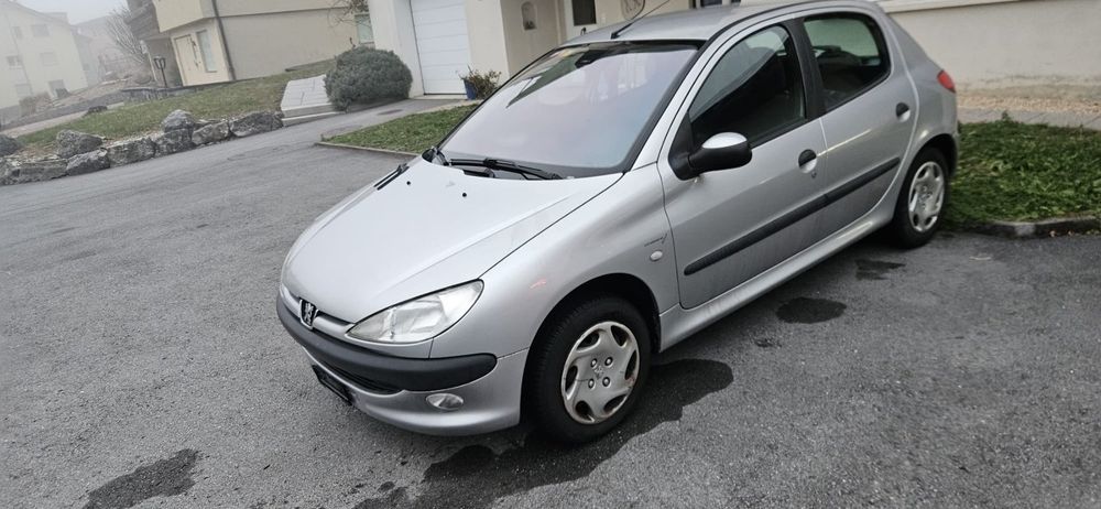 Peugeot 206 1.6 | Kaufen auf Ricardo