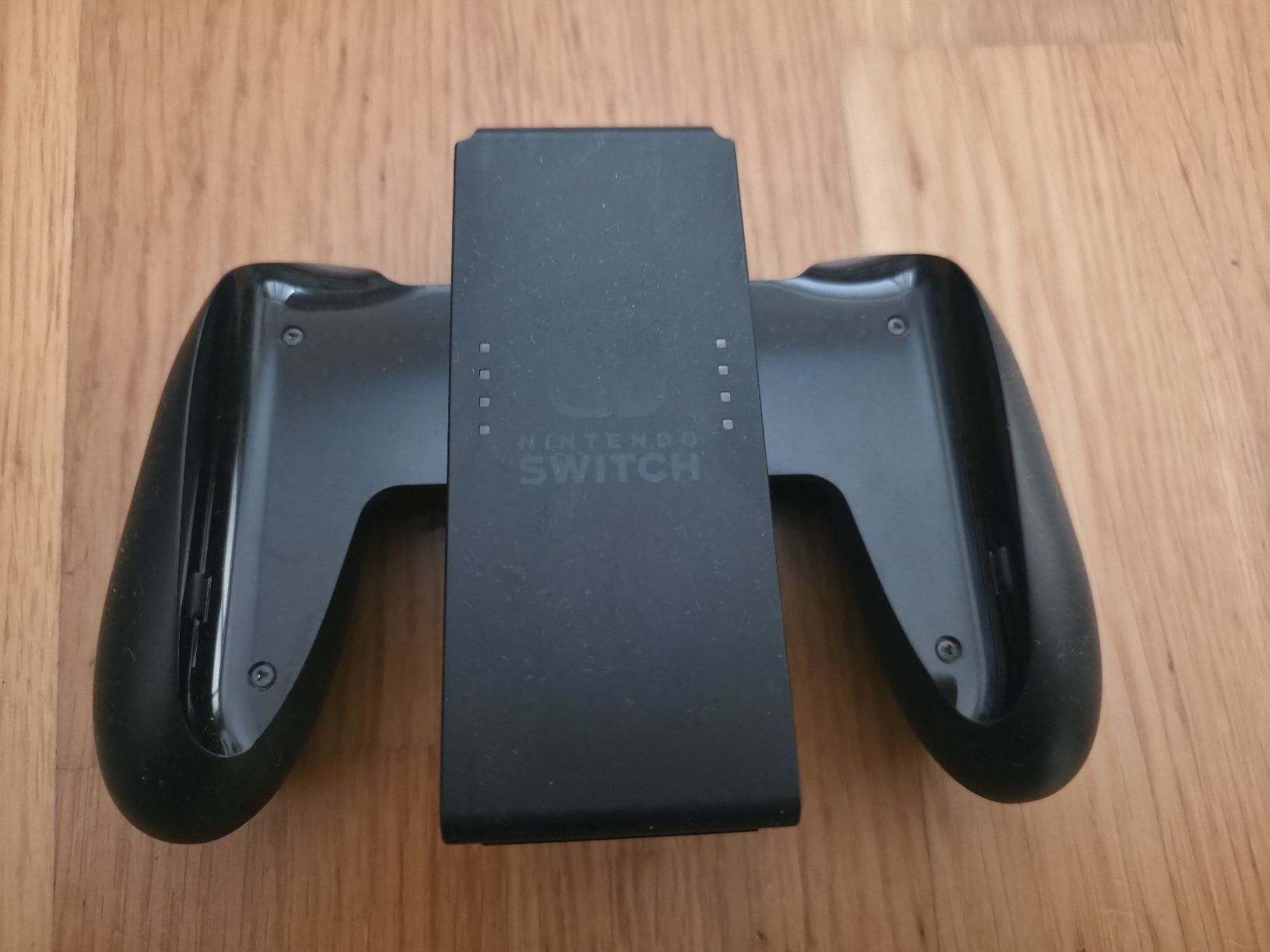 Nintendo Switch Joycon Halterung / Grip (Gebraucht) in Zürich für CHF ...