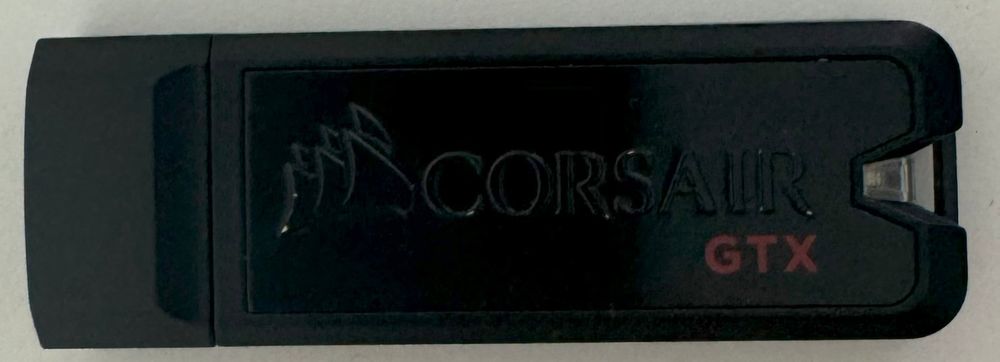 Corsair Flash Voyager® GTX USB 3.1 128GB Premium Flash Drive | Kaufen ...