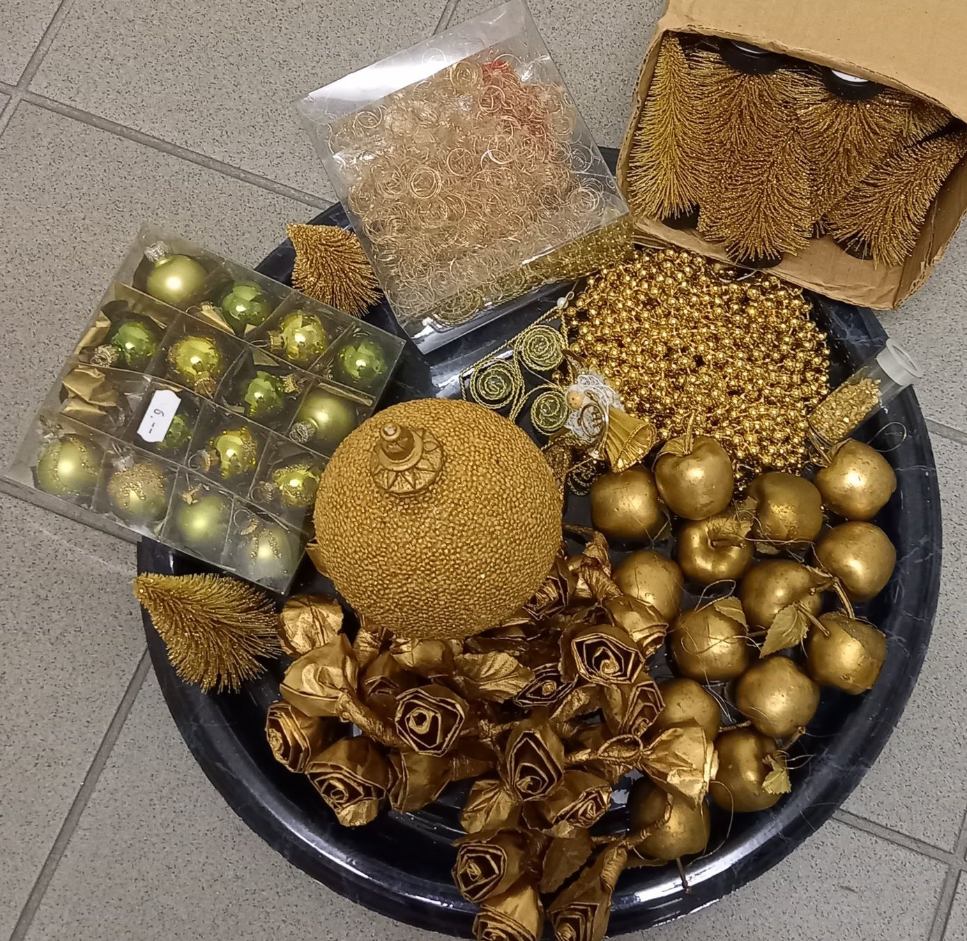 ALLERLEI AN *GOLDENER DEKO* INK.24 BÄUMCHEN/MEIST NEU/40CM (Neu (gemäss ...