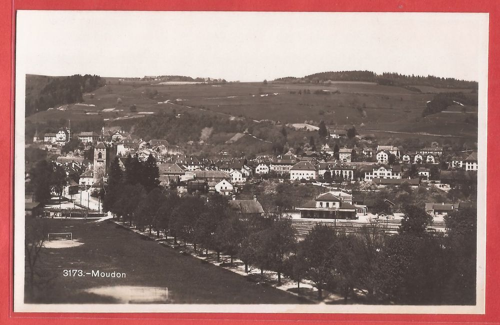 Moudon mit Bahnhof - Fotokarte ca. 1930 (Gebraucht) in Fislisbach für CHF 5 – mit Lieferung auf ...
