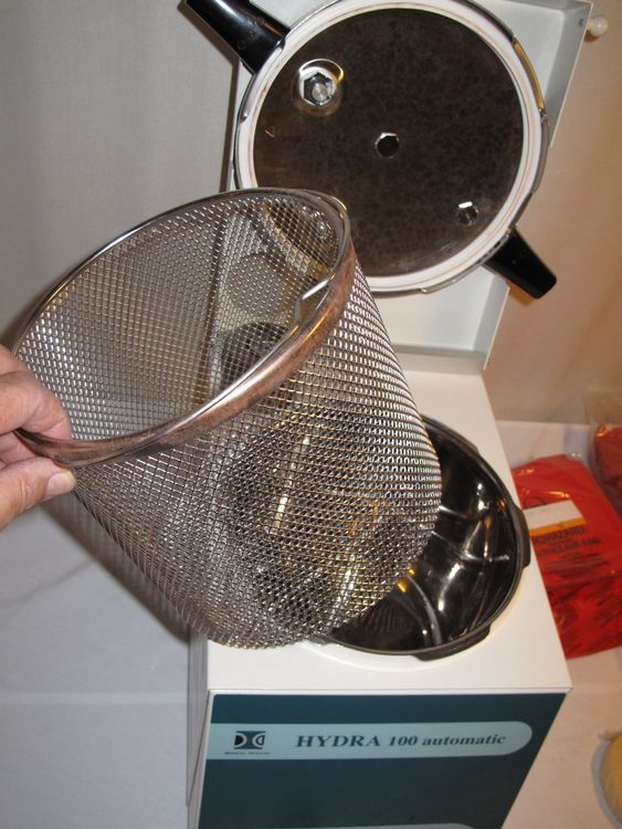 Autoclave Hydra 100 Automatic STERILIZER (Gebraucht) in Zürich für CHF ...