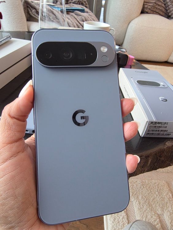 Google Pixel 10 Pro XL 256 GB (Neu (gemäss Beschreibung)) in St. Gallen ...