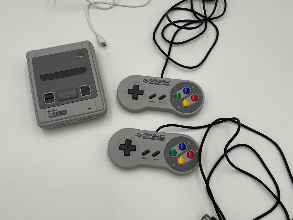 Super Nintendo mini (Gebraucht) in Affoltern am Albis für CHF 100 – mit ...